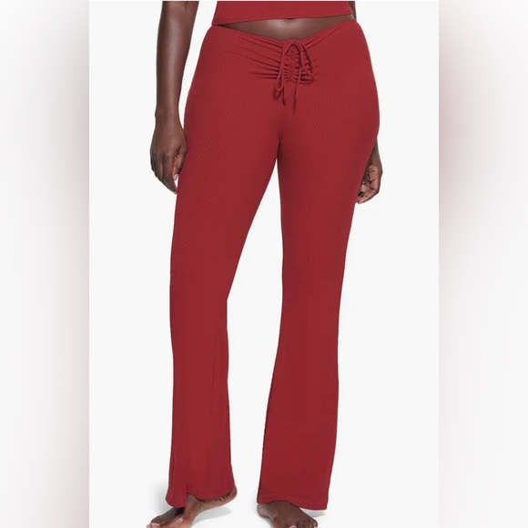 SKIMS | Pants & Jumpsuits | Skims Soft Lounge Pants Brick | Poshmark